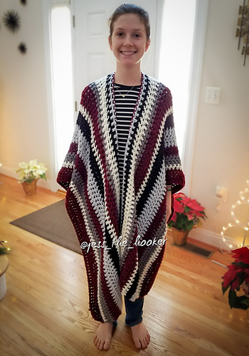 Ravelry: The Maggie Ruana pattern by Jessica Fulcher