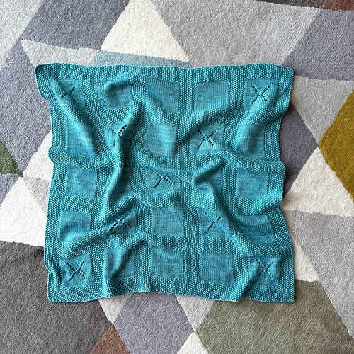 Ravelry: Kiss Kiss Kiss Blanket pattern by Debra Kinsey Knits