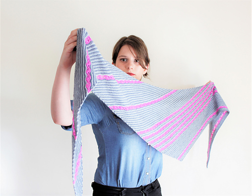 Ravelry: Fragrant Shawl pattern by Jessica Gore