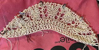 Ravelry: JessicaJean's Spineless Faroese-style