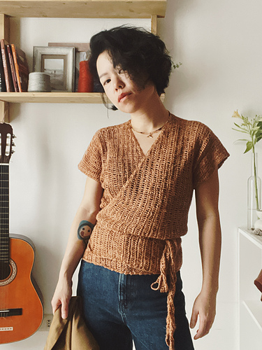 Ravelry: Selene Wrap Top pattern by Jessica Tsung