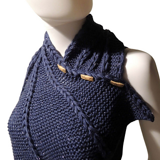 Ravelry: Dragon Wing Cowl pattern by Jessie Rayot