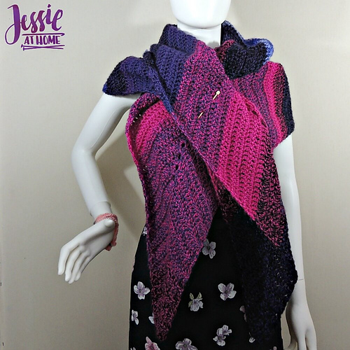 Ravelry: All Together Now pattern by Jessie Rayot