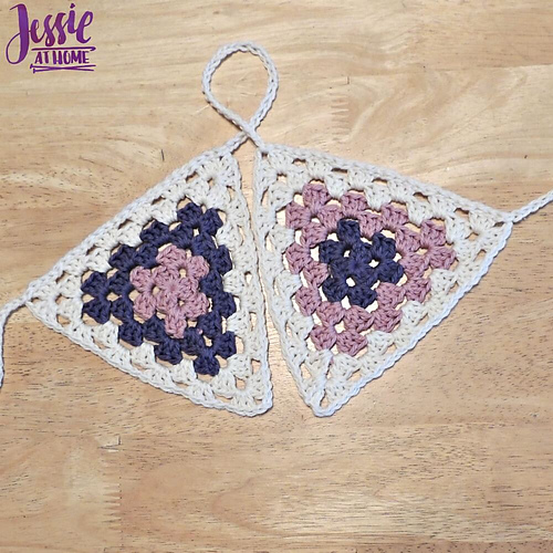 Ravelry: Granny Triangle Bunting pattern by Jessie Rayot