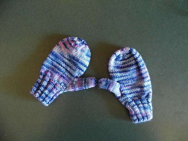 Ravelry: 2 Year Old Mittens #159 pattern by Nell Armstrong