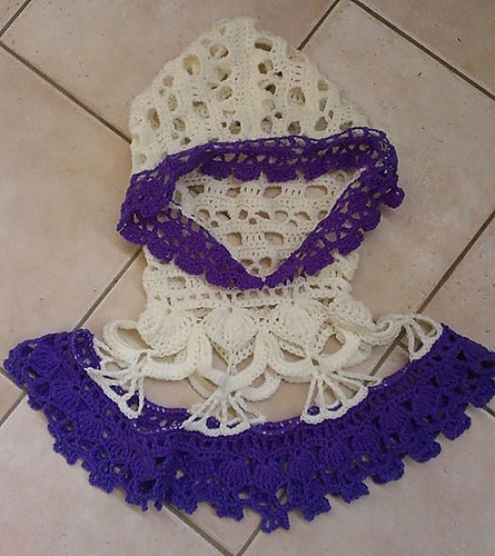 Ravelry: Wicked Wimple Hooded Cowl pattern by Spider Mambo