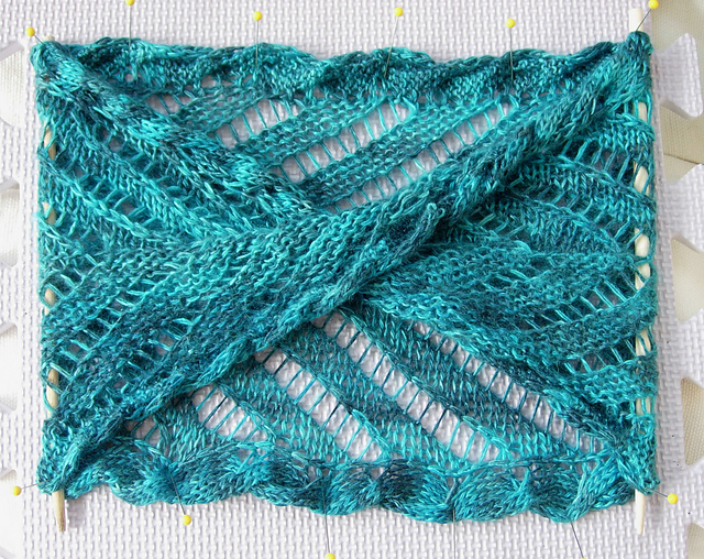 Ravelry: Lace Tranquility Moebius pattern by Iris Schreier