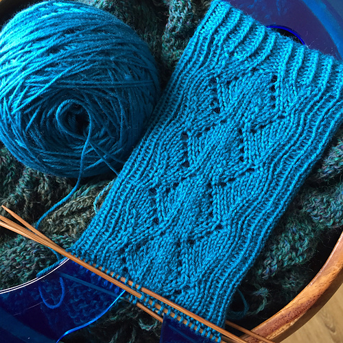 Ravelry: Azurean pattern by Alison Makin