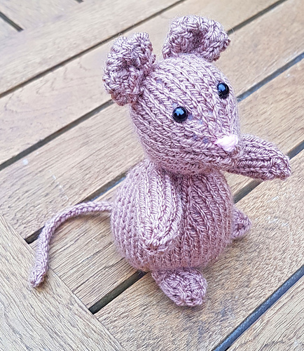 Ravelry: Freddie the Field Mouse pattern by Jo Creates