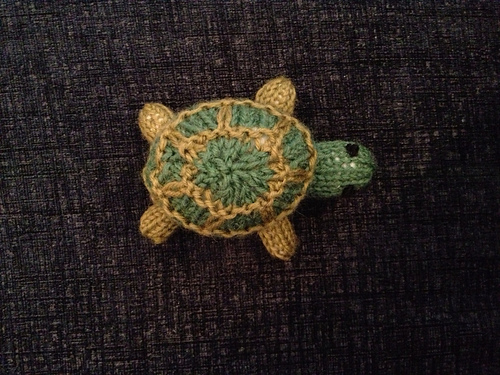 Ravelry: Giant Tortoises pattern by Sarah Keen