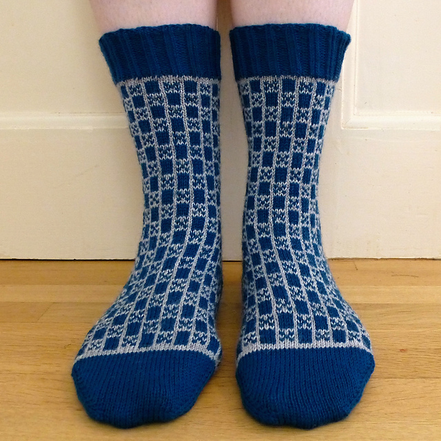Ravelry: Charing Cross pattern by Jo Torr