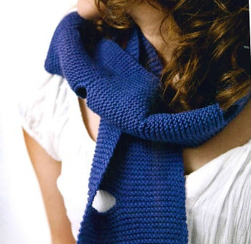 Ravelry: Fishtail scarf pattern by Joanne Seiff