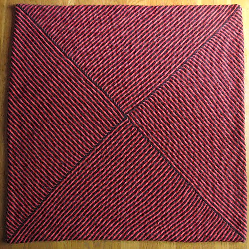 Ravelry: Tetra Blanket pattern by Jolie Elder