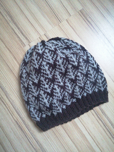 Ravelry: Bini Christmas trees Hat pattern by EVVASH