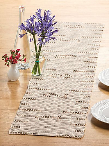 Ravelry: Tape Measure Runner pattern by Joyce Geisler