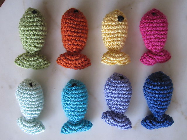 Ravelry: Simple Fish pattern by Rachel Hansen