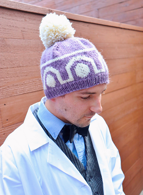 Ravelry: Laventon Hat pattern by Juliana Lustenader