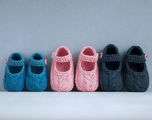 Ravelry: Mary Jane Shoe pattern by Julia Adams Patterns