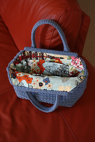 Ravelry: Derek Bag pattern by Lthingies
