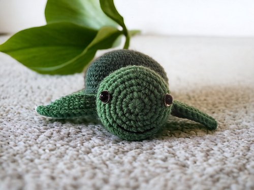Ravelry: Sea Turtle pattern by Julia Pilling