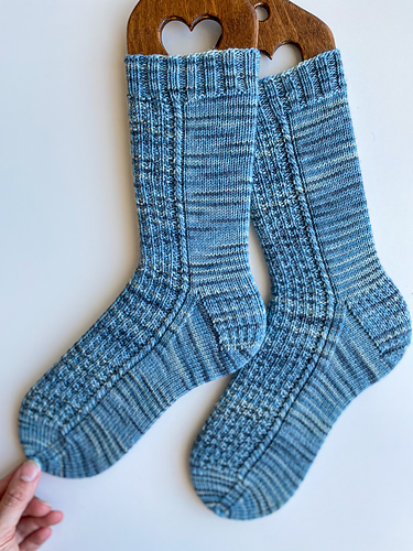 Ravelry: Duke of Hastings pattern by Twin Stitches Designs