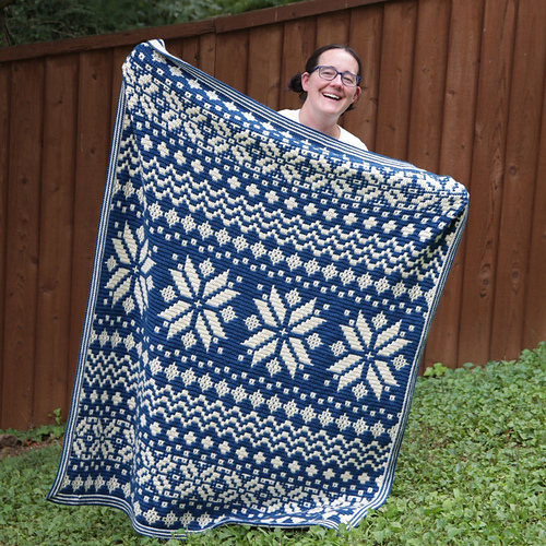 Ravelry: Nordic Star Blanket pattern by Erin Toews