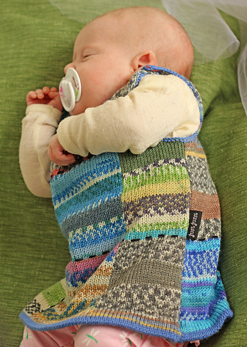 Ravelry: Bella baby dress pattern by Justine Turner