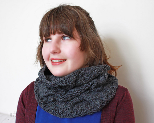 Ravelry: Urban Decay pattern by Justine Turner