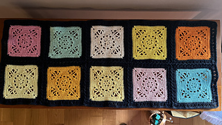 Ravelry: JustMagicMaria's Emma Squares Table Runner