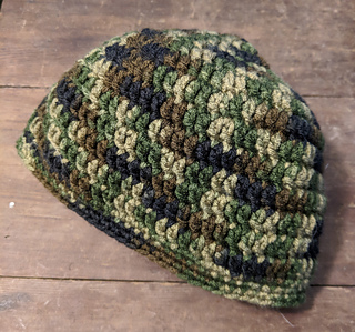Ravelry: Basic Hat pattern by Hailey Gray