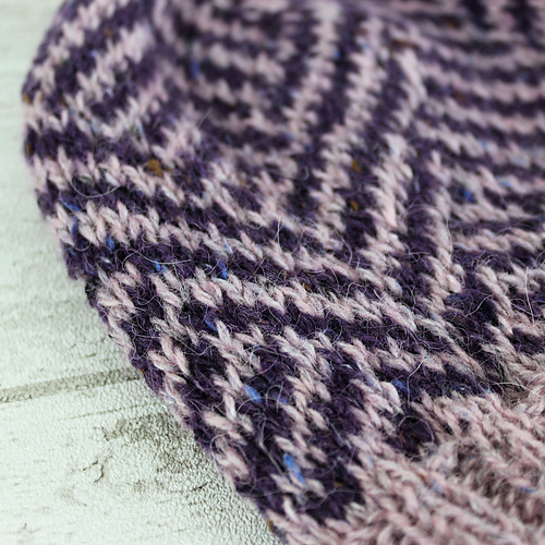Ravelry: Twill Hat pattern by Juliet Bernard
