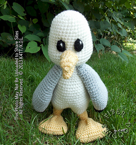 Ravelry: Swoops the Seagull pattern by K4TT