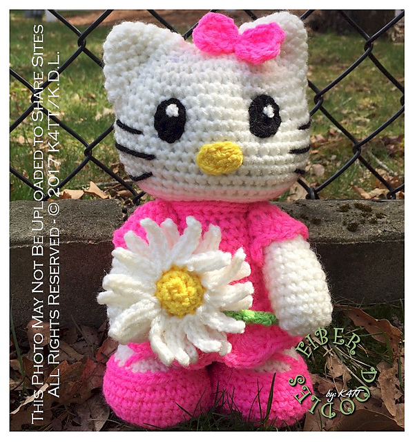 Hello Kitty Yarn Colors