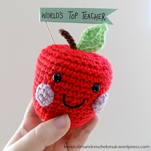 Ravelry: Apple for Teacher pattern by Heather C Gibbs (KCACO.UK)