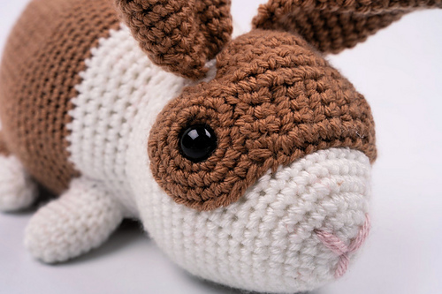 Ravelry: Dutch Bunnies pattern by Heather C Gibbs (KCACO.UK)