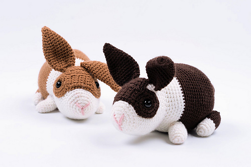 Ravelry: Dutch Bunnies pattern by Heather C Gibbs (KCACO.UK)