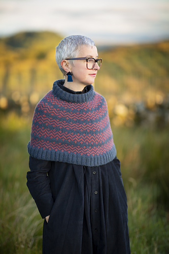 Ravelry: Knowe pattern by Kate Davies Designs
