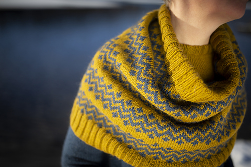Ravelry: Knowe pattern by Kate Davies Designs