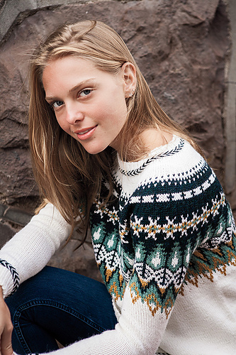 Ravelry: Bistort Pullover pattern by Courtney Spainhower