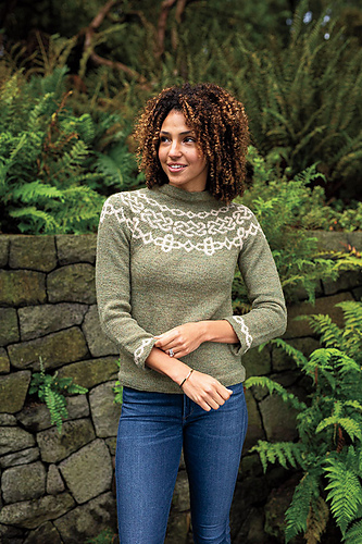 Ravelry: Knots and Chains Pullover pattern by Sandi Rosner