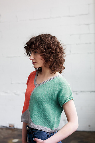 Ravelry: Redona Tee pattern by Claire Slade