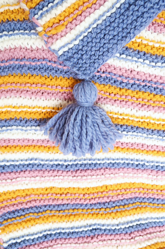 Ravelry: Sunset Chunky Blanket pattern by Knitting with Chopsticks