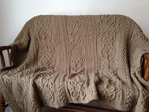 Ravelry: Spellweave Afghan pattern by KYMaggie