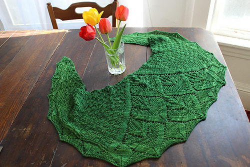 Ravelry: Quadrille Shawl pattern by verybusymonkey