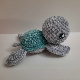 Ravelry: Velma the Sea Turtle pattern by Katherine Rombold