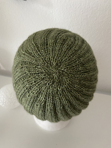 M1LP leaves a gap? : r/knitting