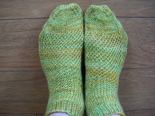 Ravelry: Reptilian Sockettes pattern by Karli Whitmore