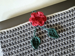 Ravelry: Cute Crochet Laptop Case pattern by Karmen Režek