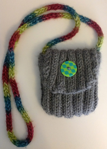 Ravelry: Small Knitted Bag pattern by Karole Kurnow