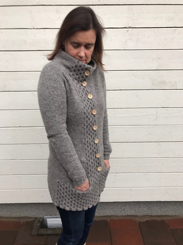 Ravelry: Manta pattern by Anna Johanna